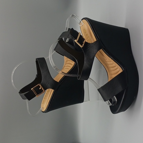 Rouge Helium | Shoes | Rouge Helium Wedges | Poshmark